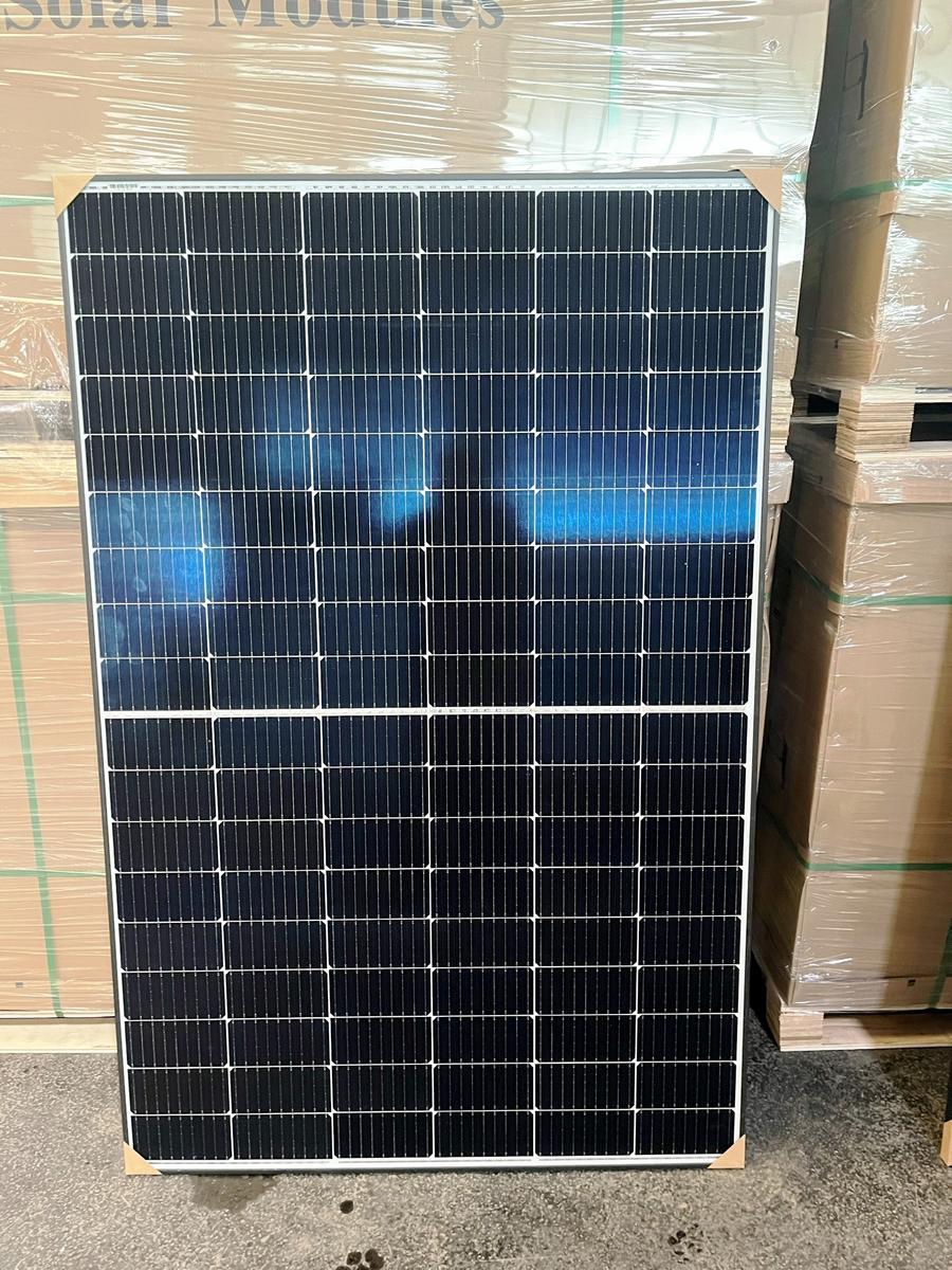 SOFORTKAUF: 10 CONTAINER SUNPRO POWER SOLARPANEELE TYP SP410 - 108M10